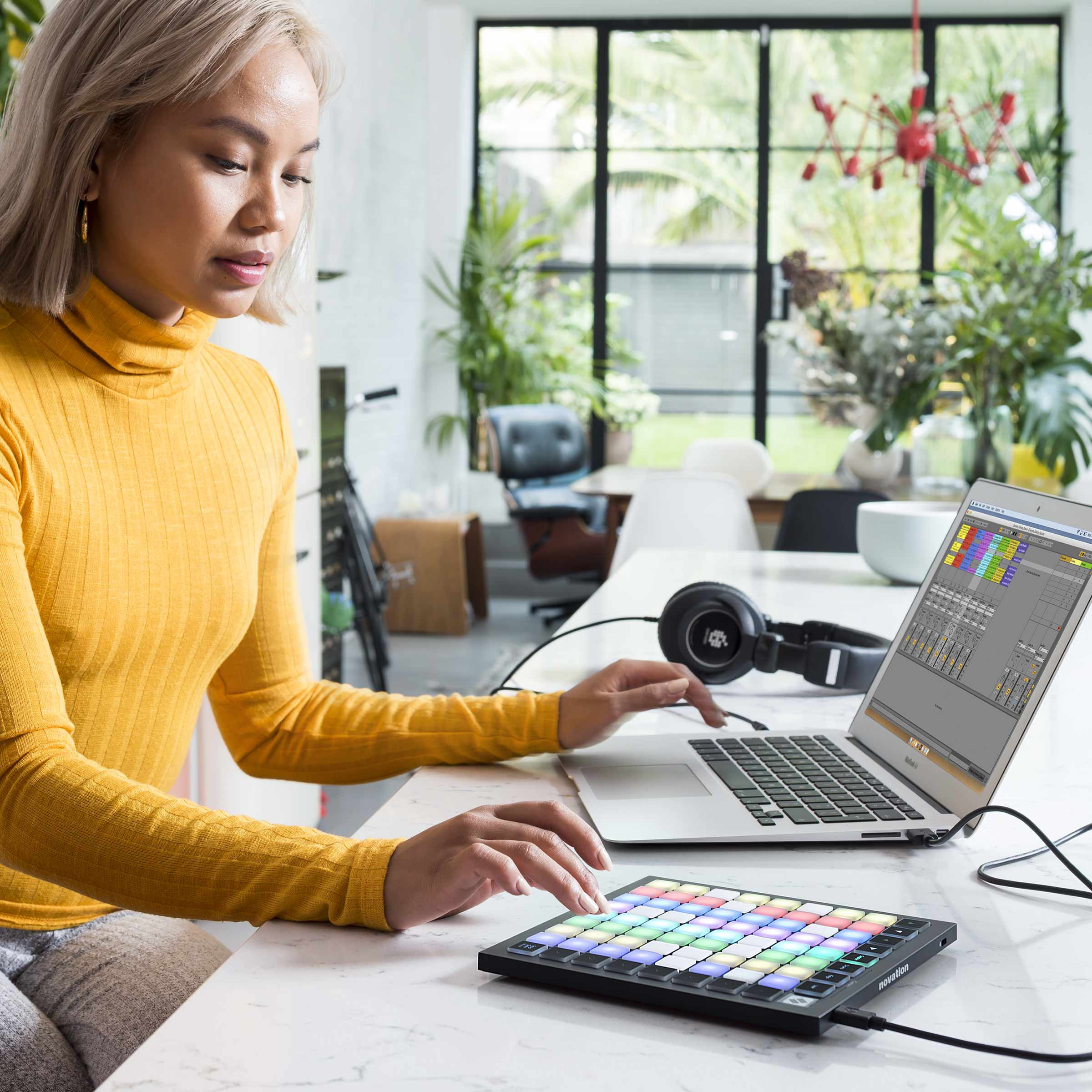 Launchpad Mini [MK3] | Novation